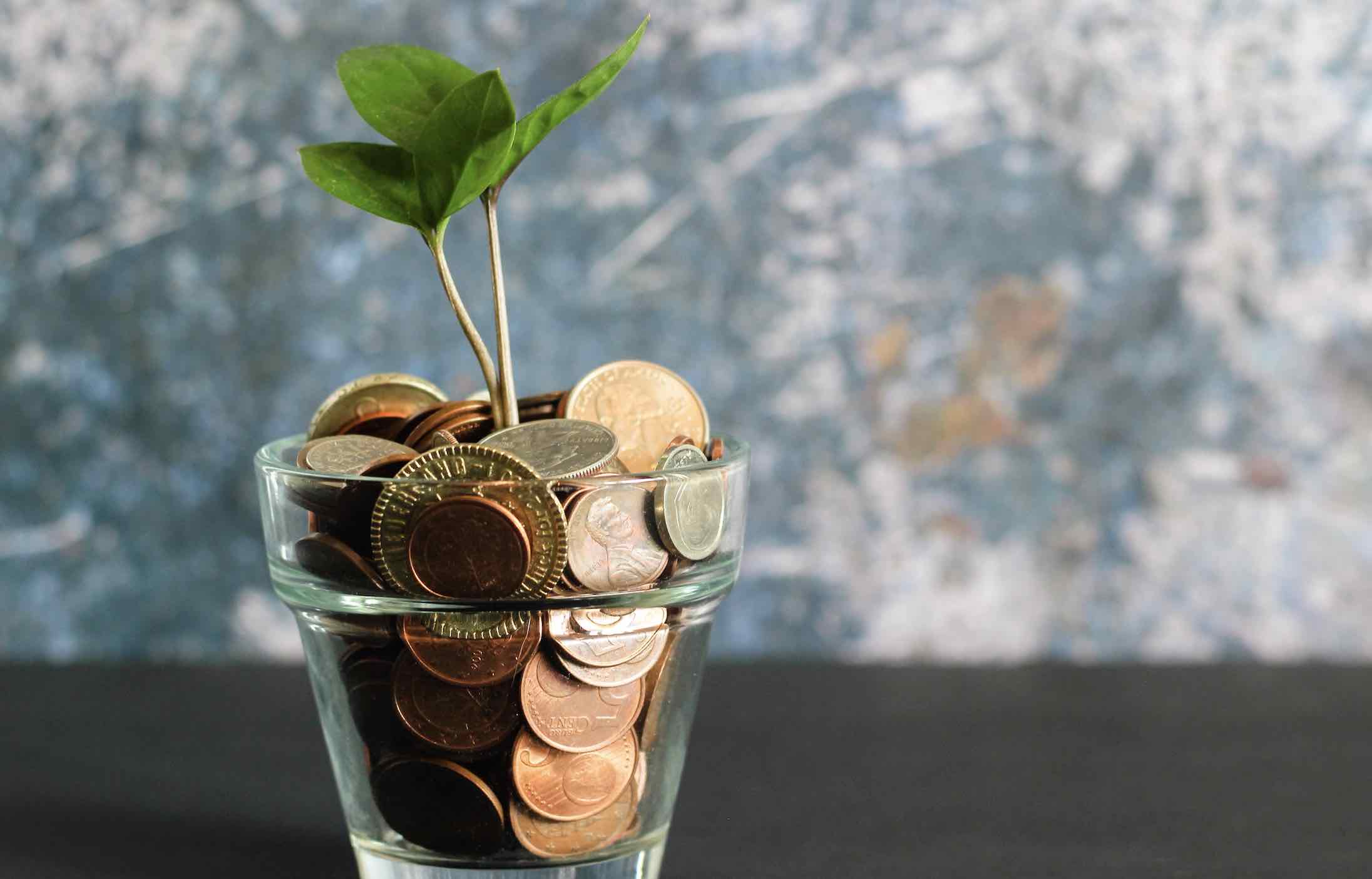 Tiền Gửi Tiết Kiệm Đánh Thuế: Lợi Hay Hại? - TaraLe