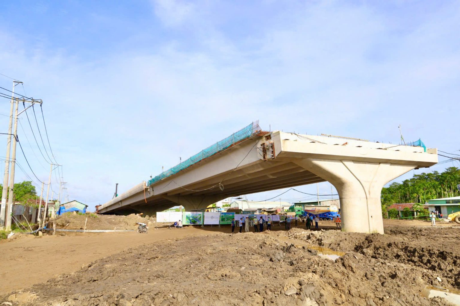 Cầu Bình Gởi 600 tỷ trên Vành đai 3: Tiến độ vượt kỳ vọng - TaraLe